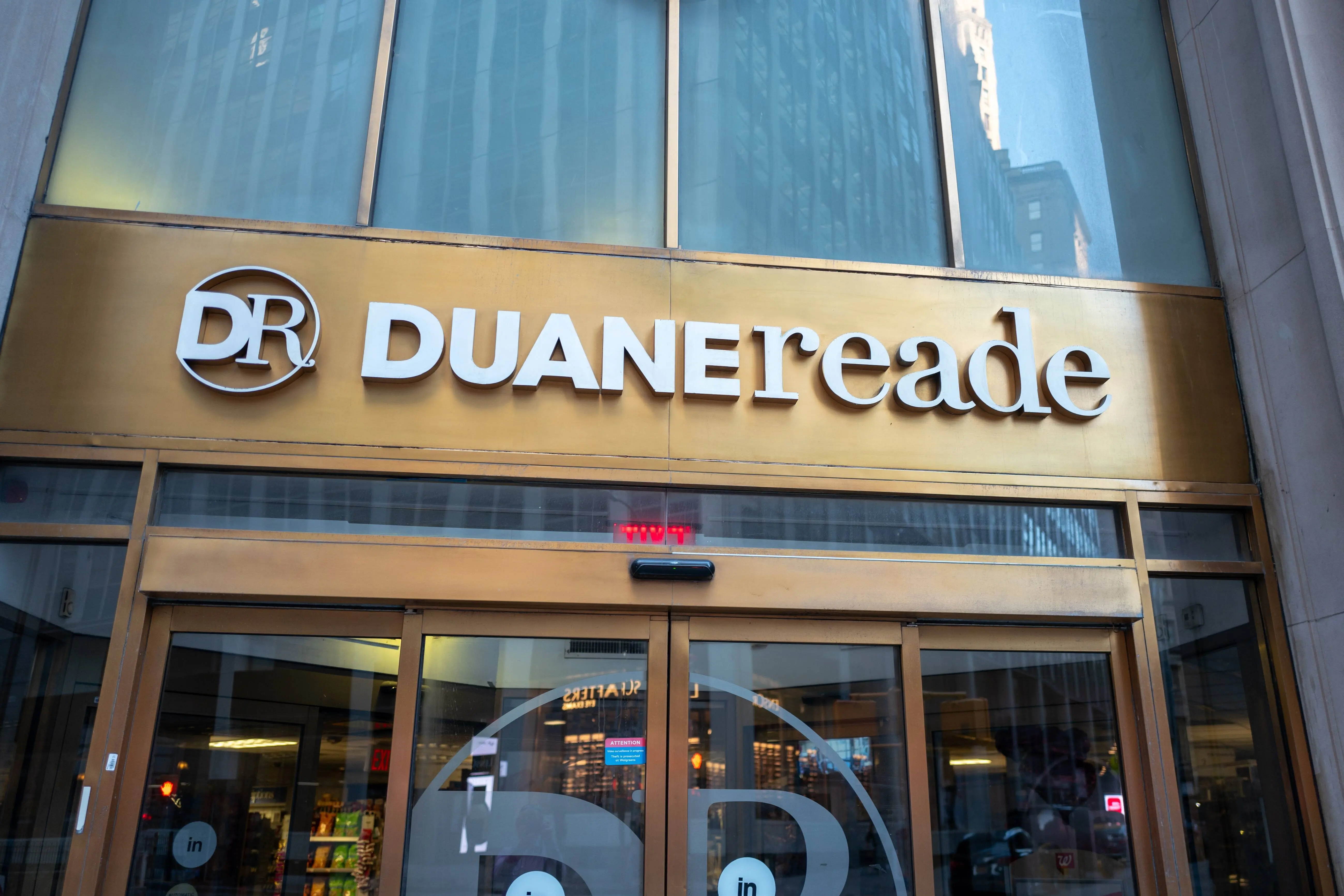 Are Duane Reade stores open on New Year's Day 2026? Hours and dates ...