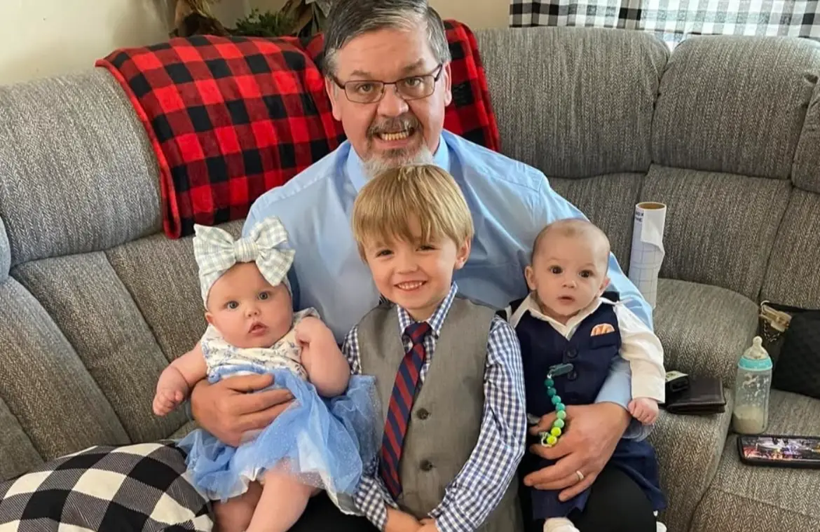 How old is Chris from 1000-lb Sisters? Details explored - PRIMETIMER