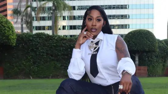 Baddies USA: Sapphire throws a full tantrum on stage while Sukihana ...