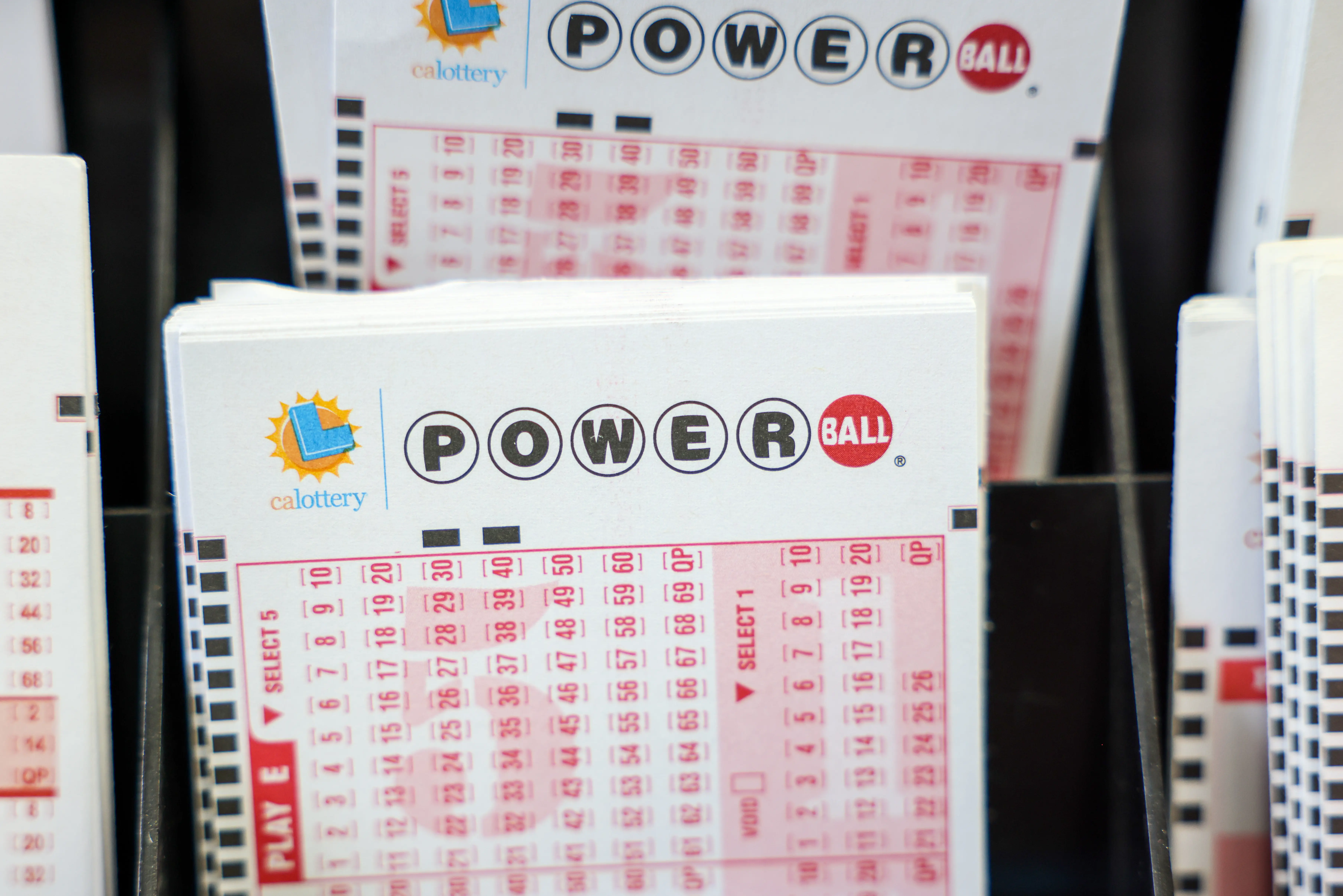 Moorpark Powerball winner claims ticket after matching 5 winning ...