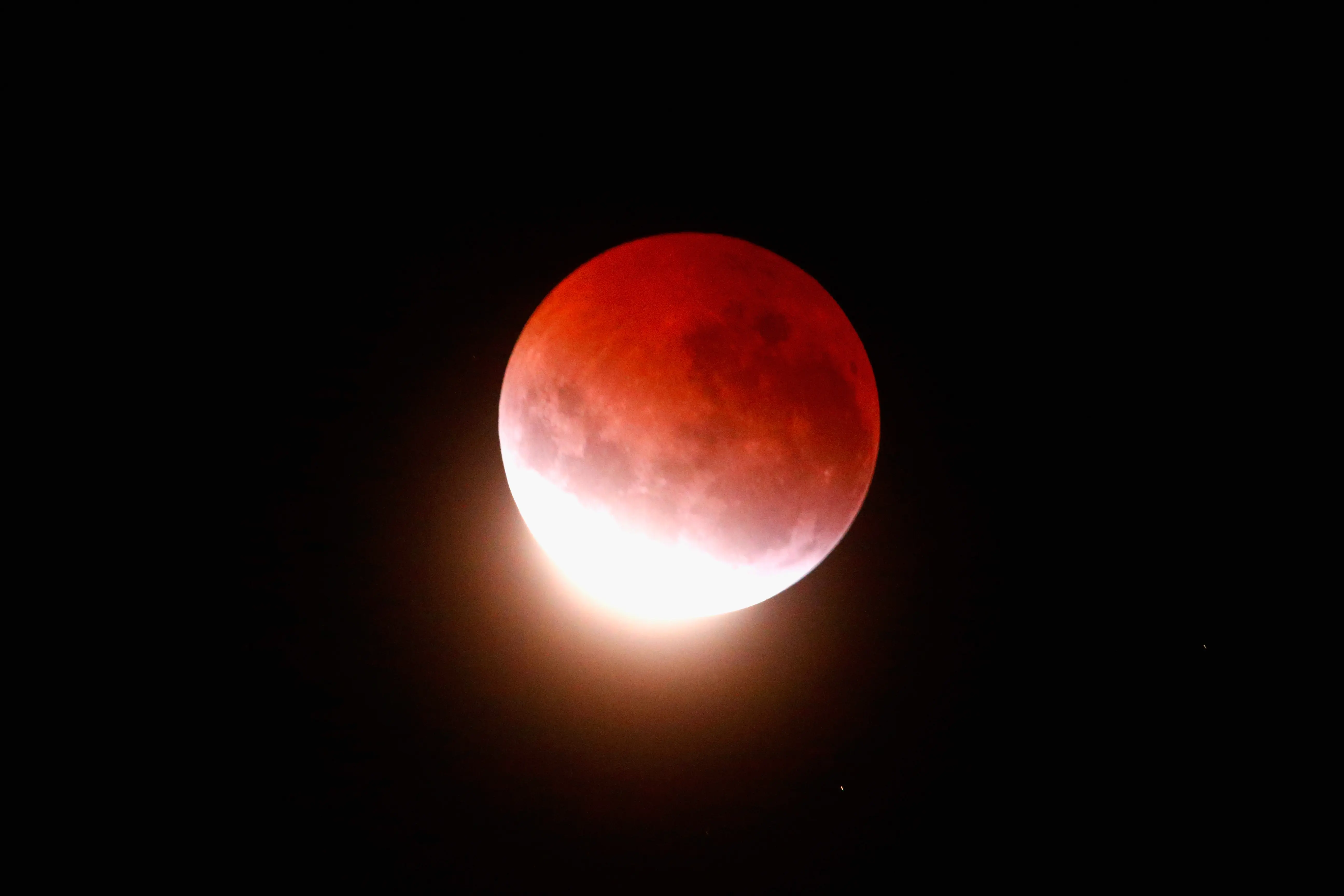 A rare and striking blood worm moon eclipse will appear in March 2026 ...