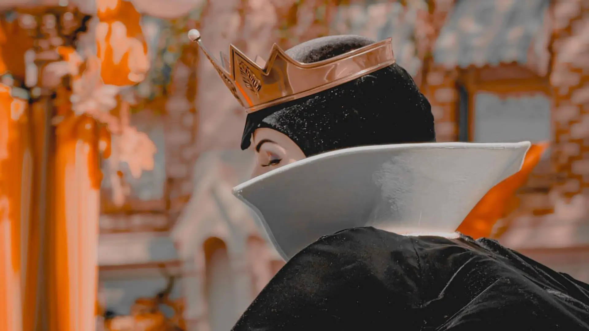 Disneyland’s beloved Evil Queen performer says she was let go after ...