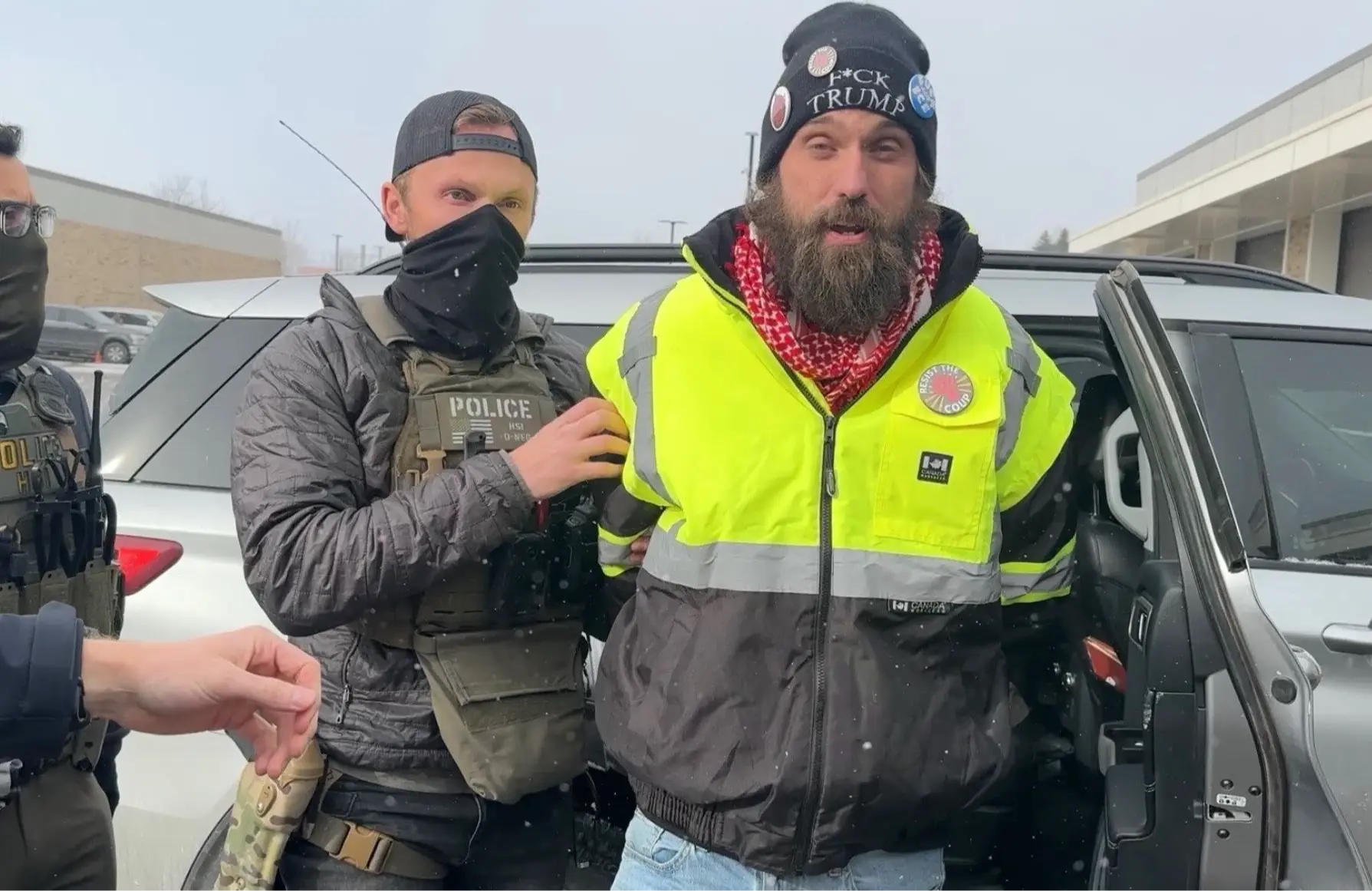 Who is William Kelly? GoFundMe for anti-ICE activist and Army veteran ...