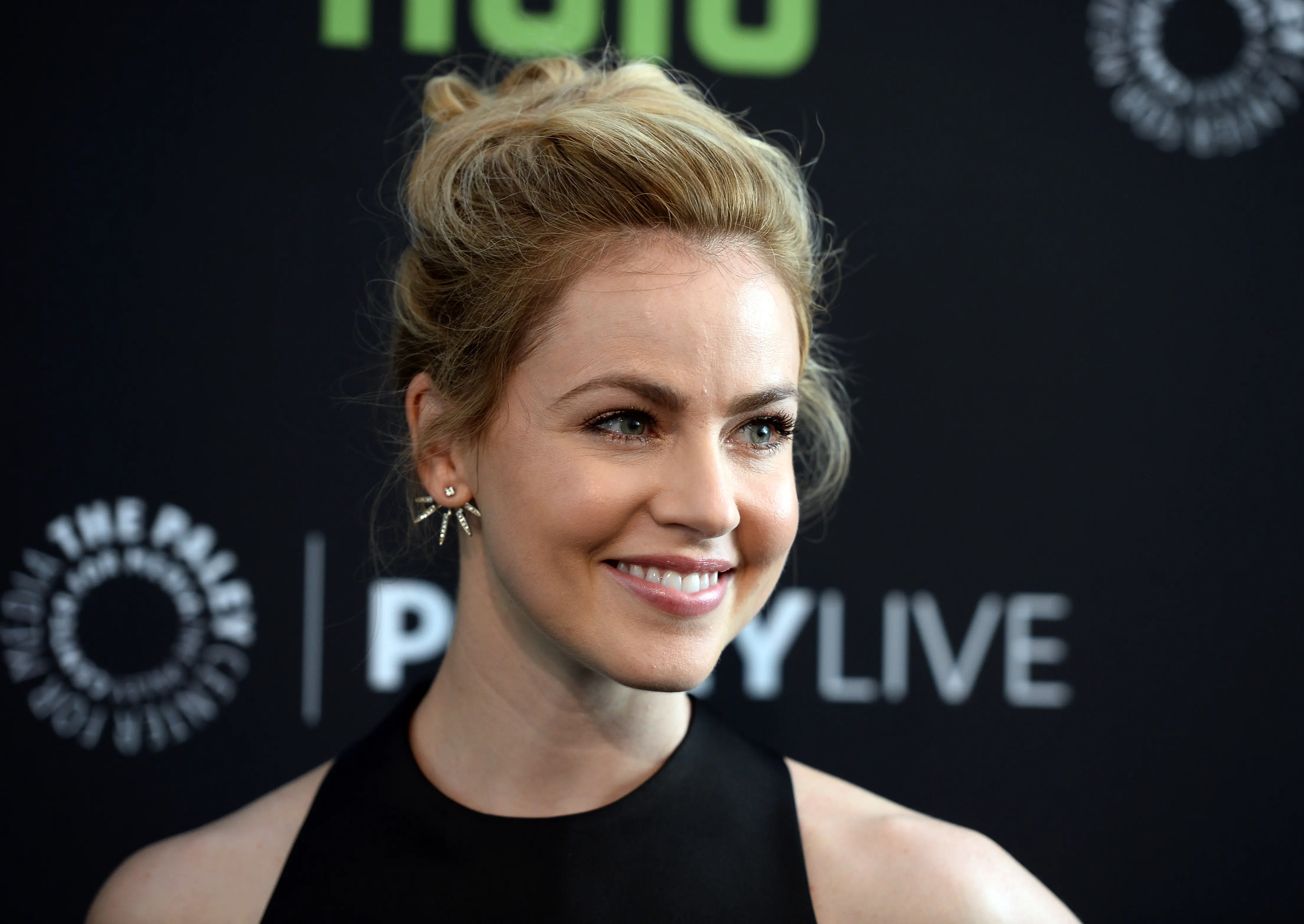 Who is Amanda Schull? Everything to know as the actress appears on The ...