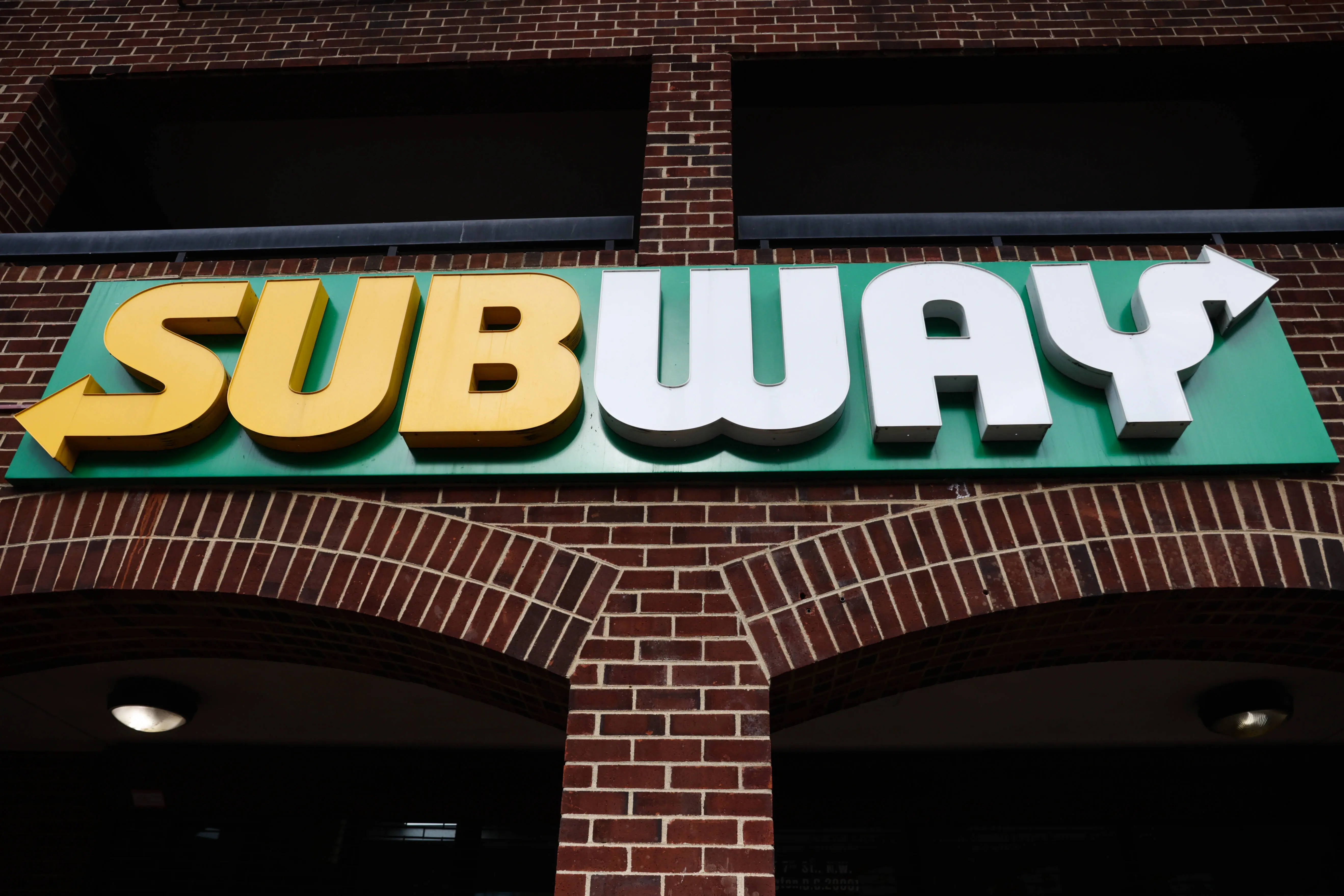 How to get a free Subway footlong? Offer and deal explored as fast food ...