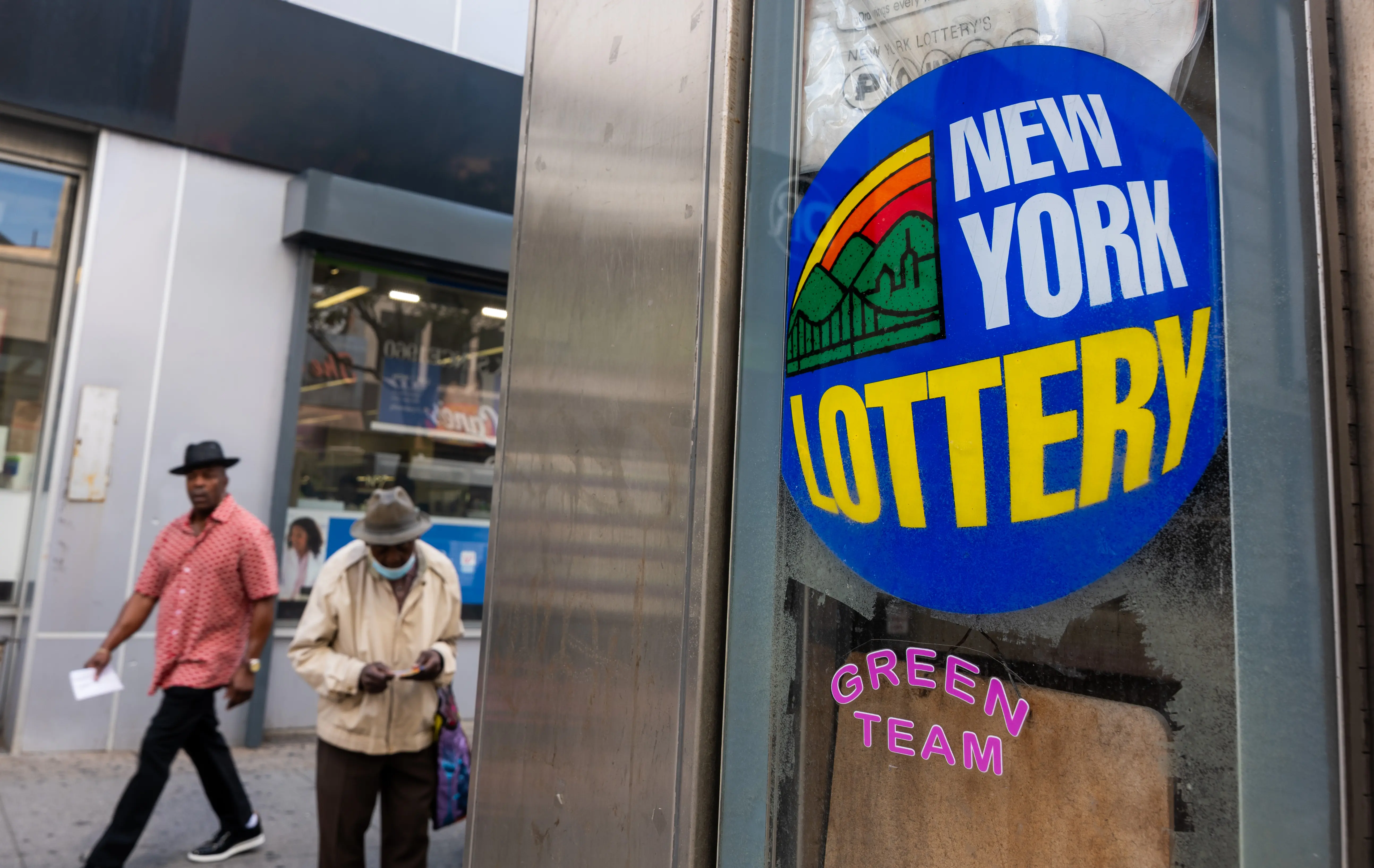 New York man turns three Powerball tickets into a $3 million win in one ...