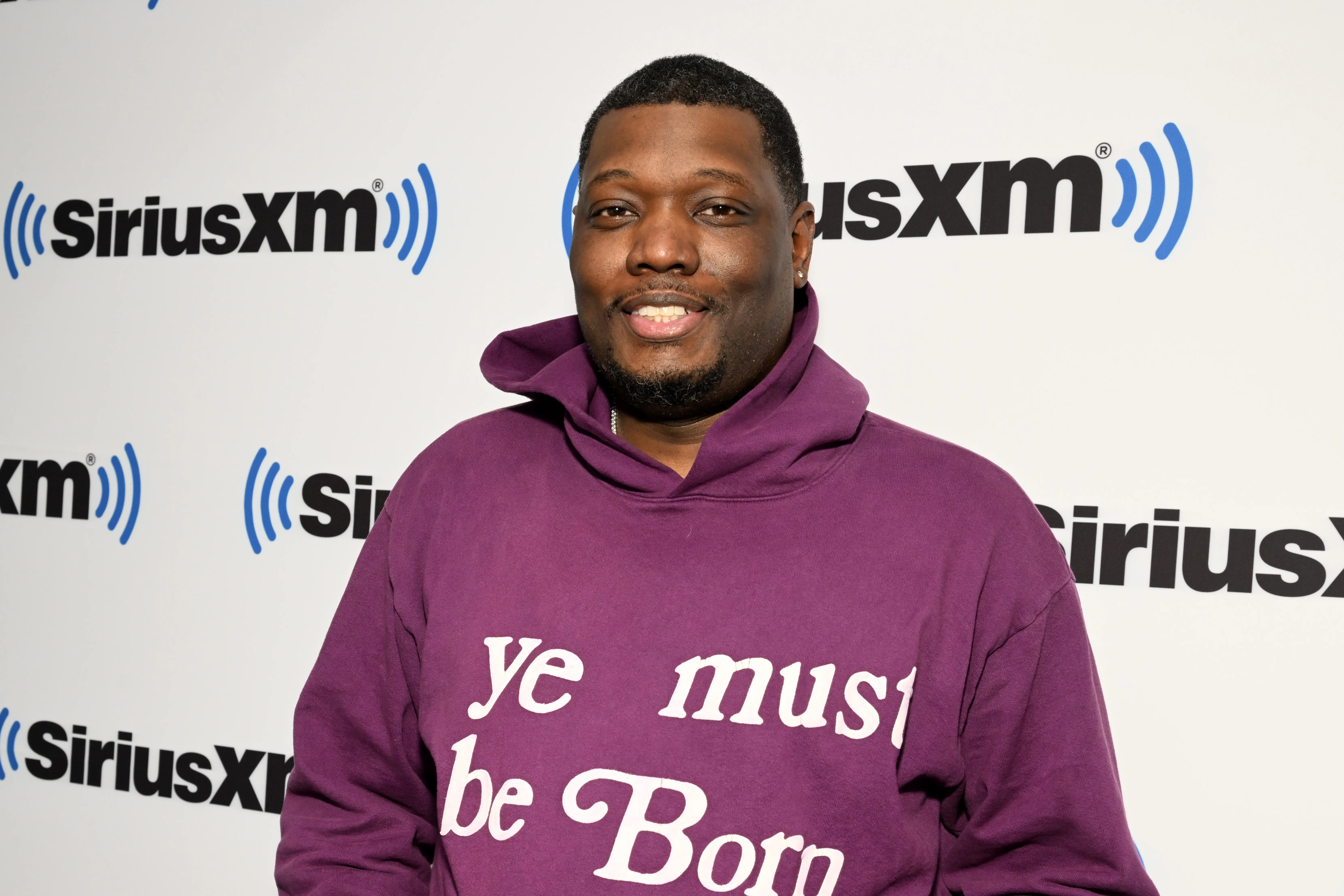 How did Michael Che address the ICE shooting on ‘SNL’ weekend update ...