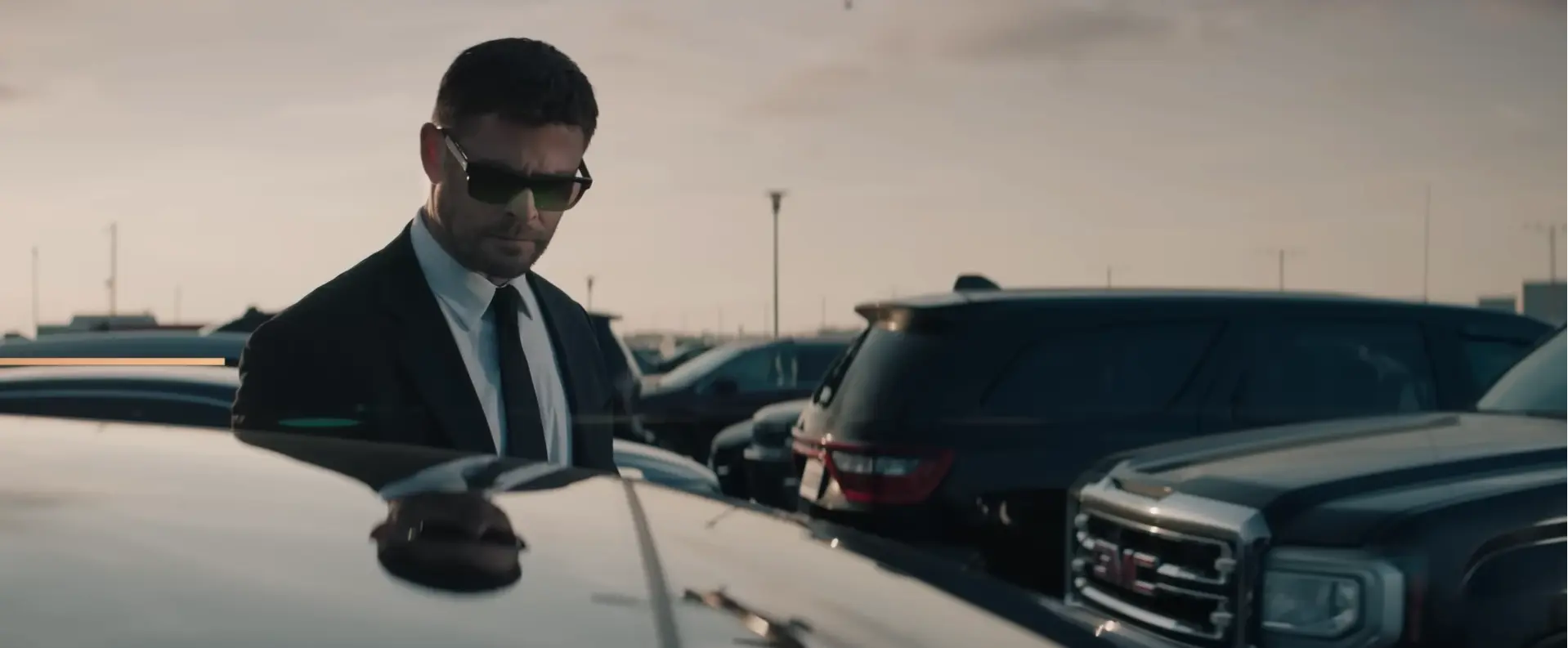 Is there a post-credits scene in Crime 101? Details analyzed - PRIMETIMER
