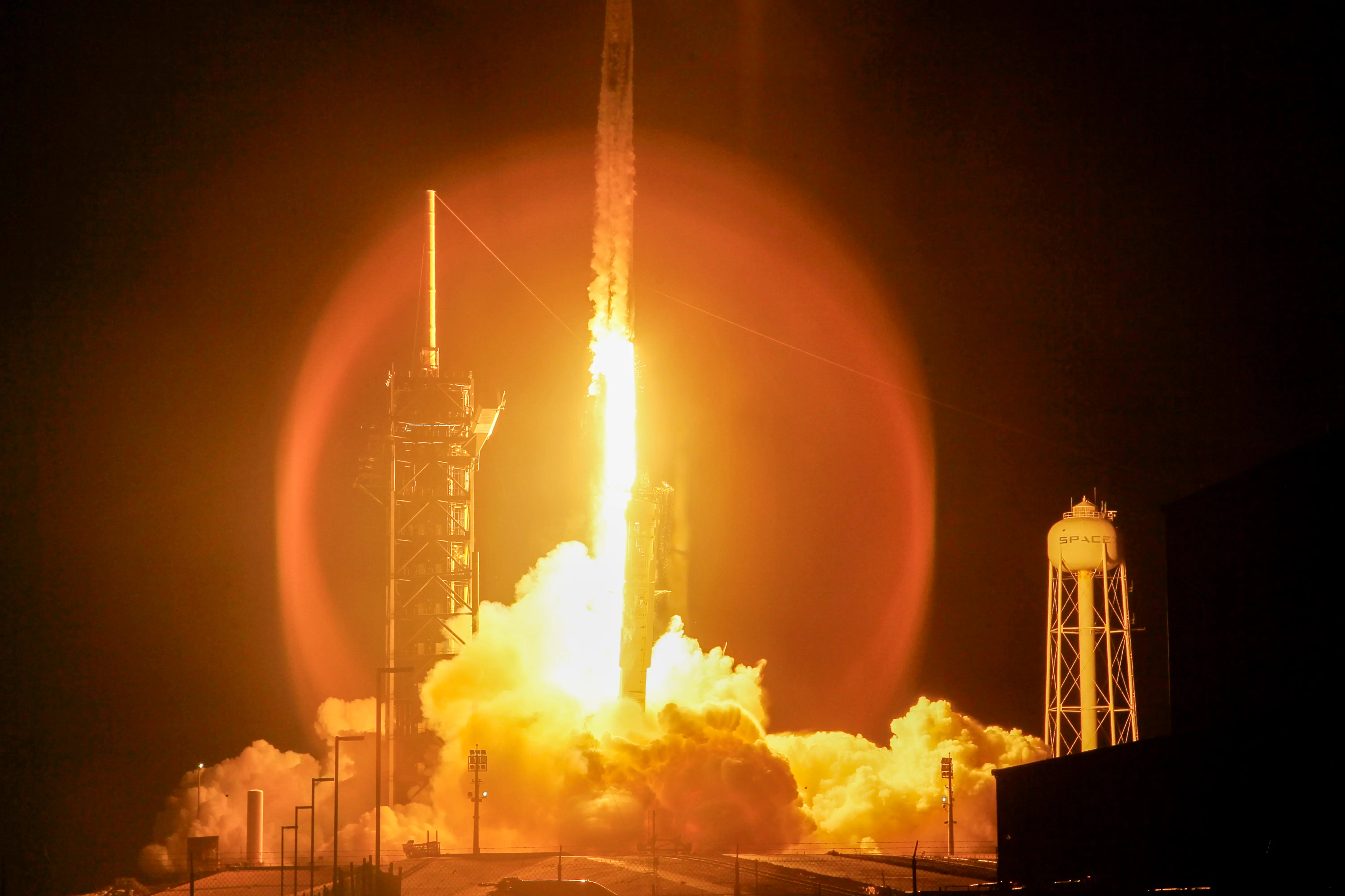 Scientists track air pollution from SpaceX Falcon 9 reentry in real ...
