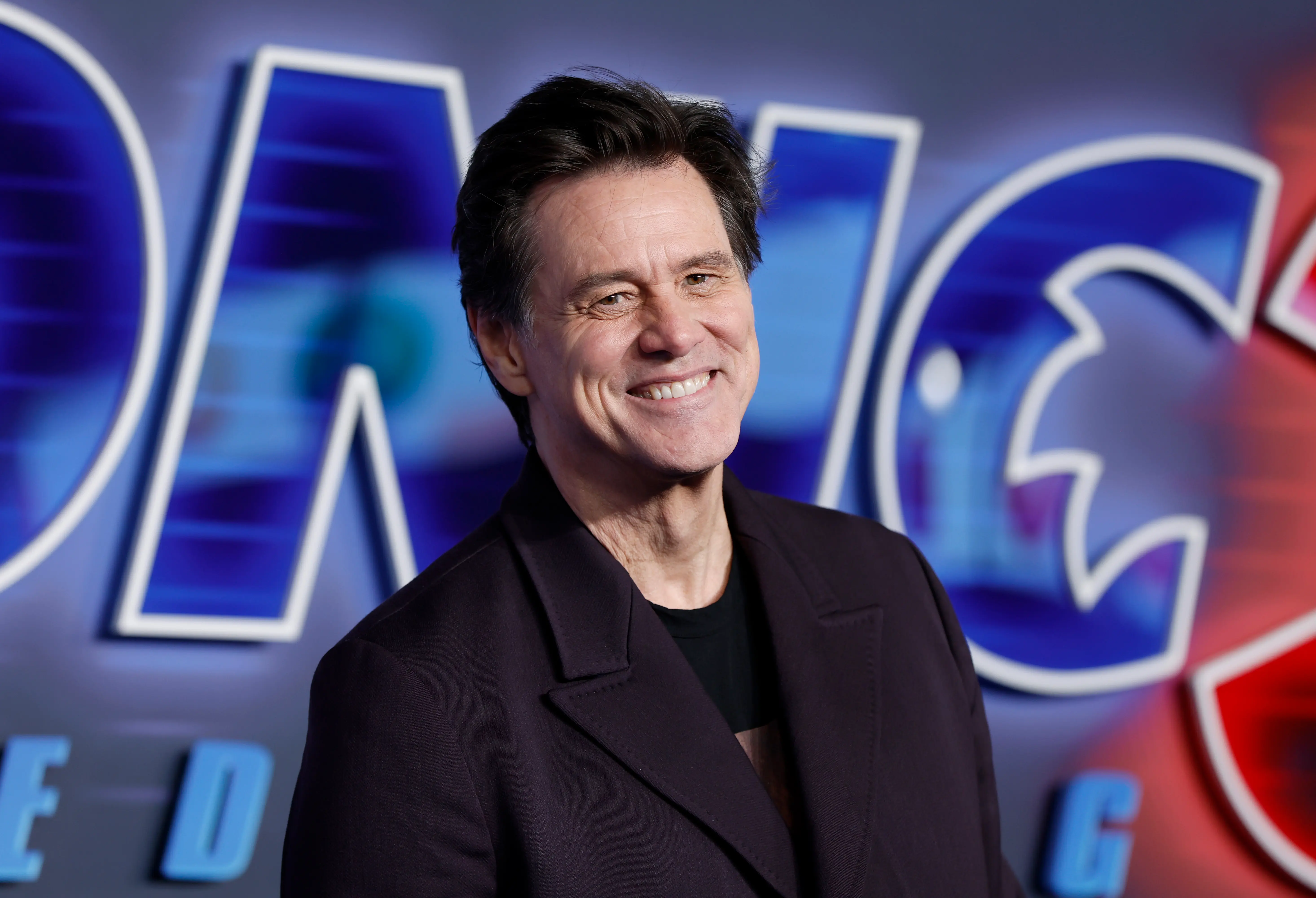 Jim Carrey seen at Paris event as fans question his latest appearance ...