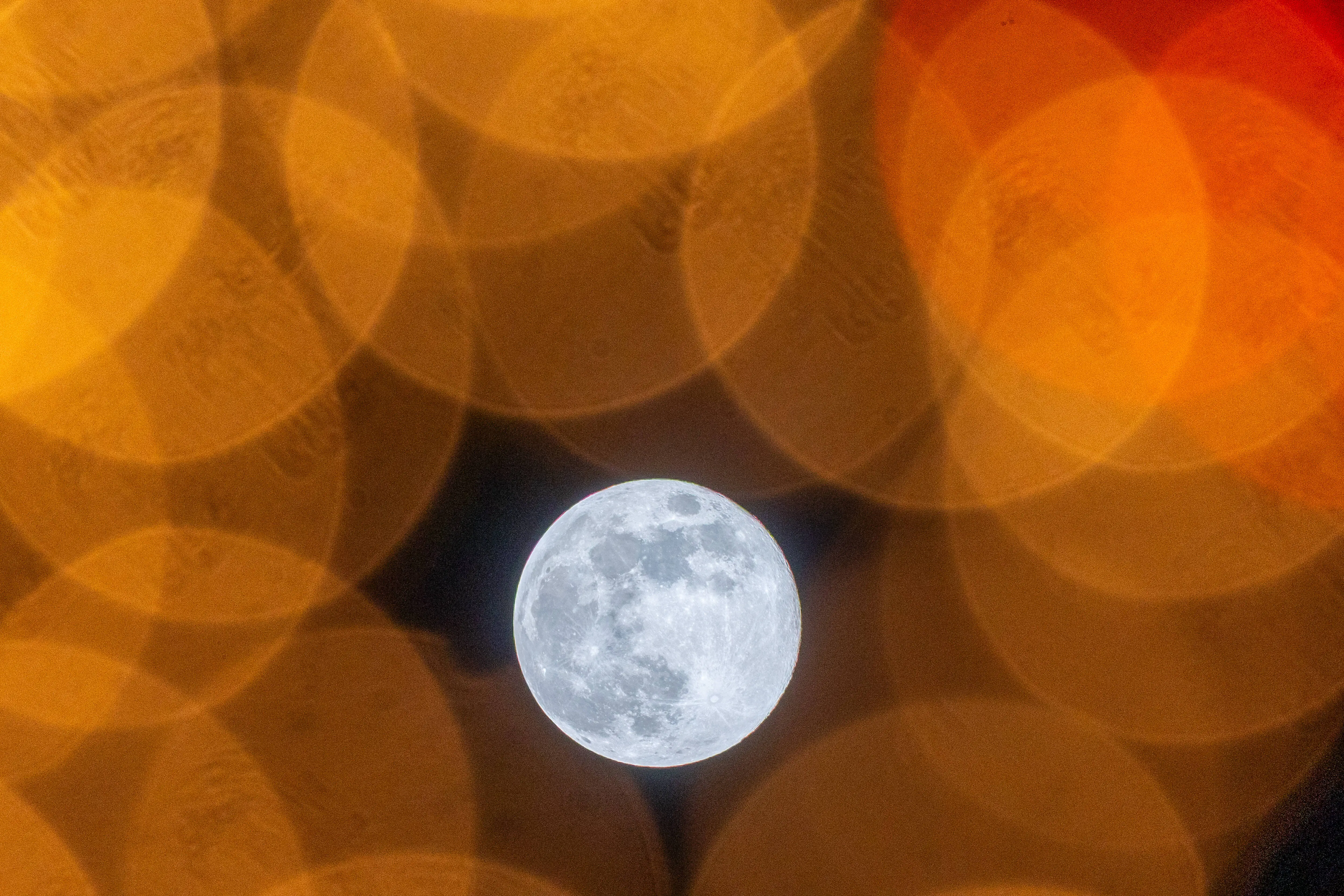 Was the Moon ever as magnetically strong as Earth? New analysis of Mare ...