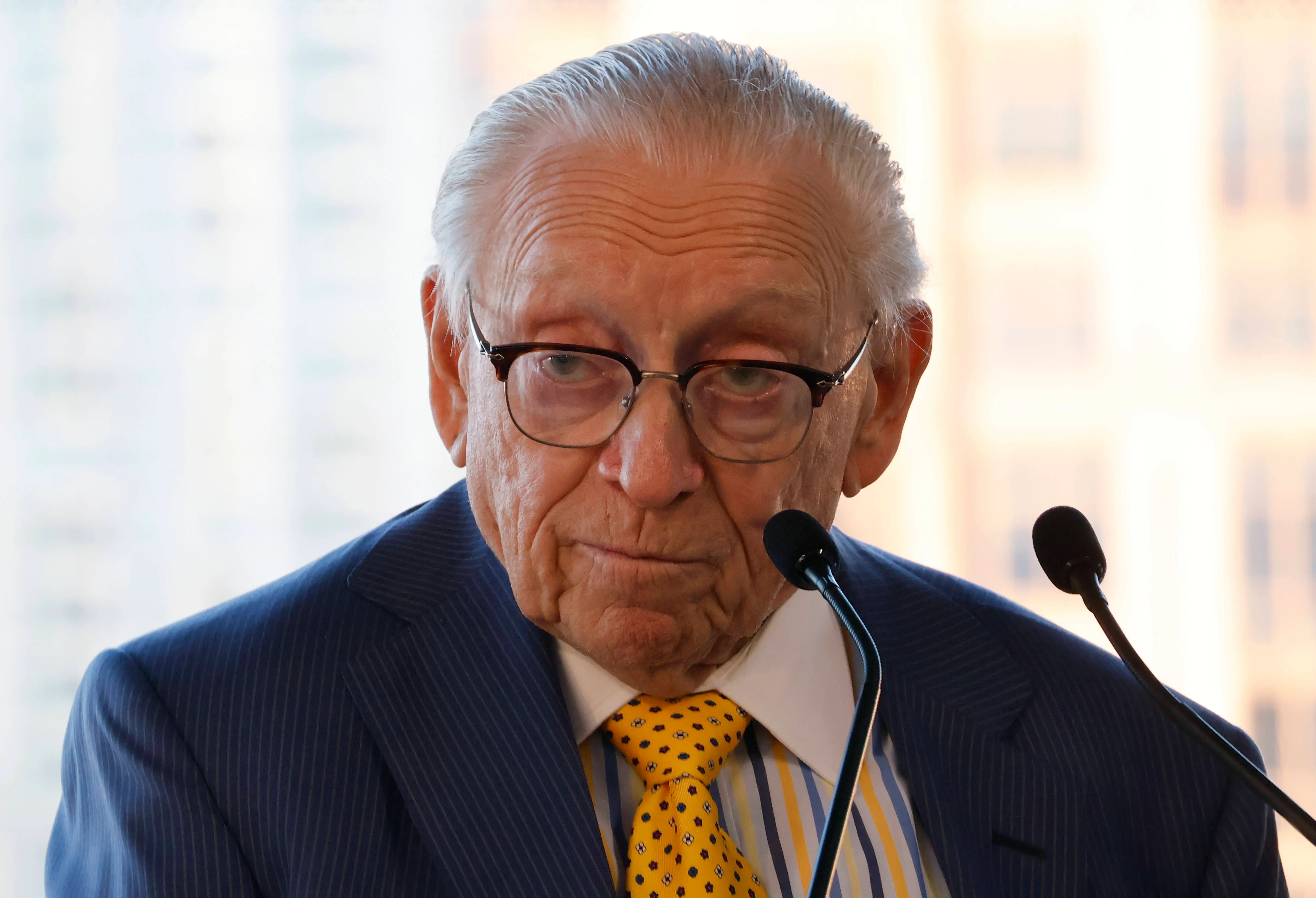 Did Larry Silverstein and Harry Lutnick take out an insurance policy on ...