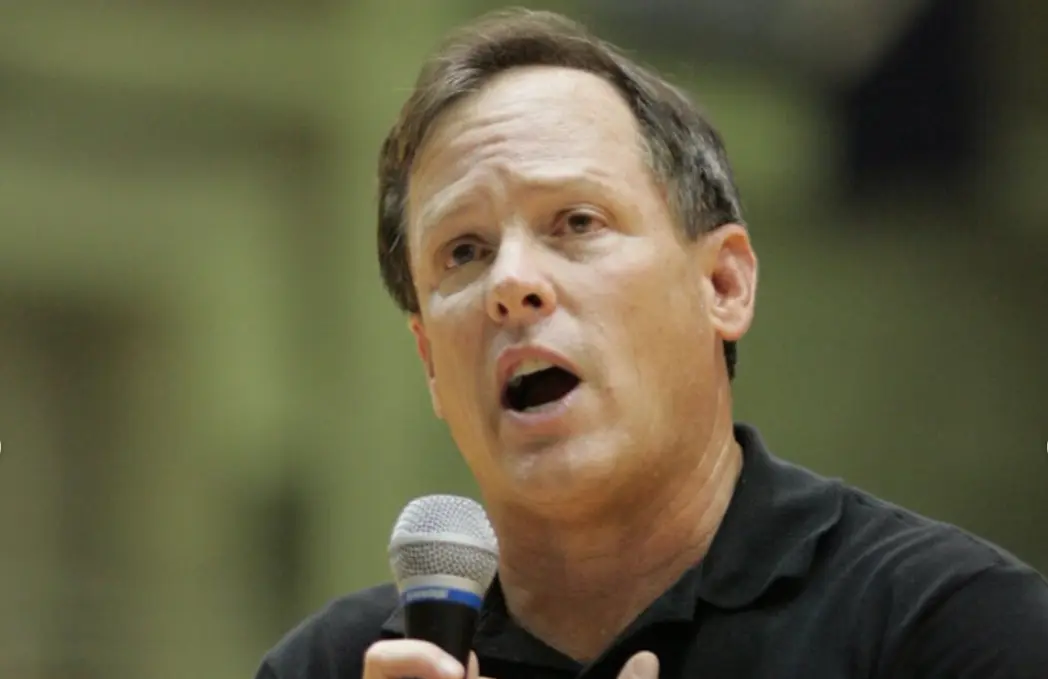 “He changed dance and cheer”: Jeff Webb remembered by cheerleading ...