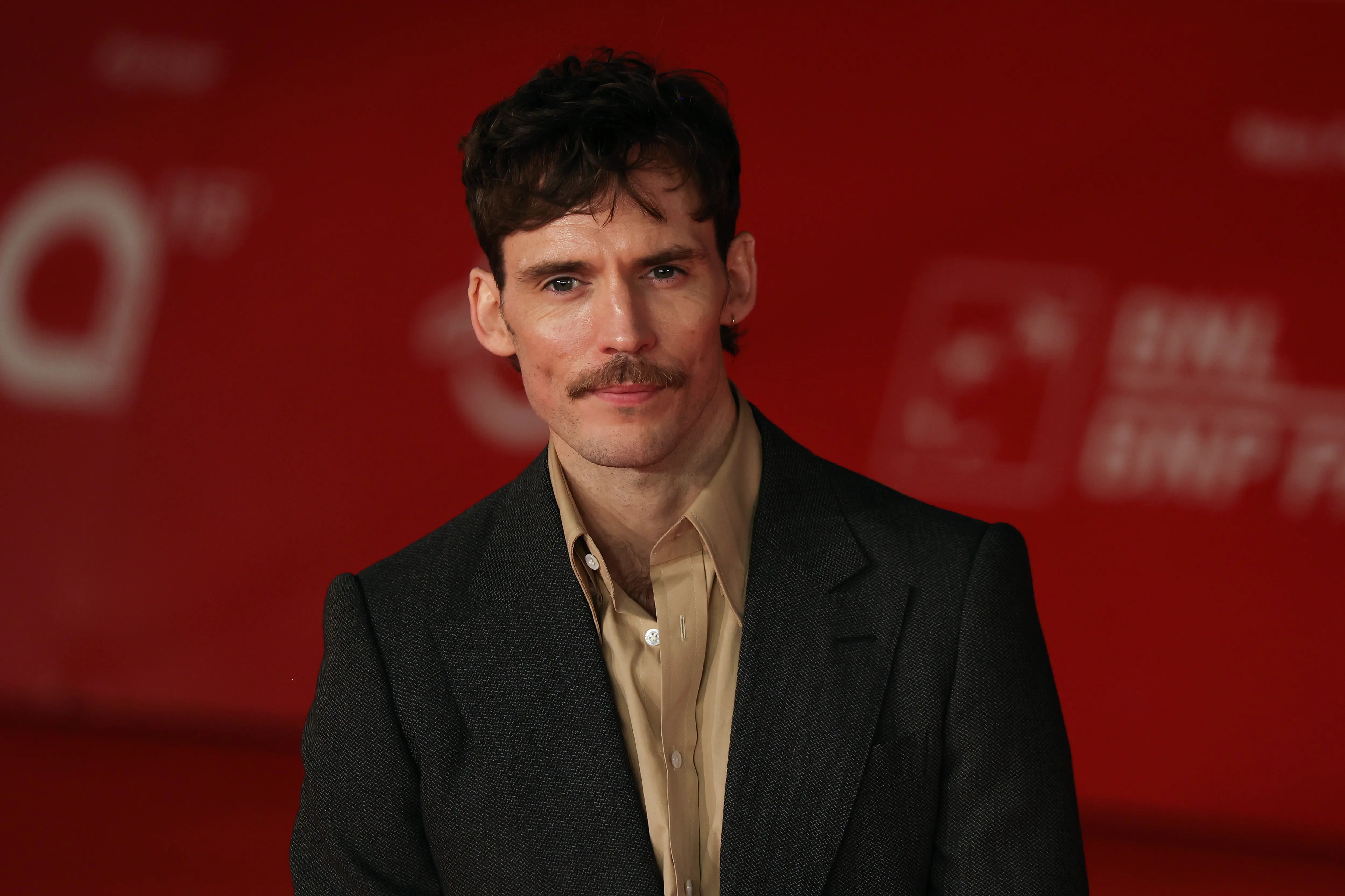 Who is Sam Claflin? All about the actor playing Edmond Dantès in The ...