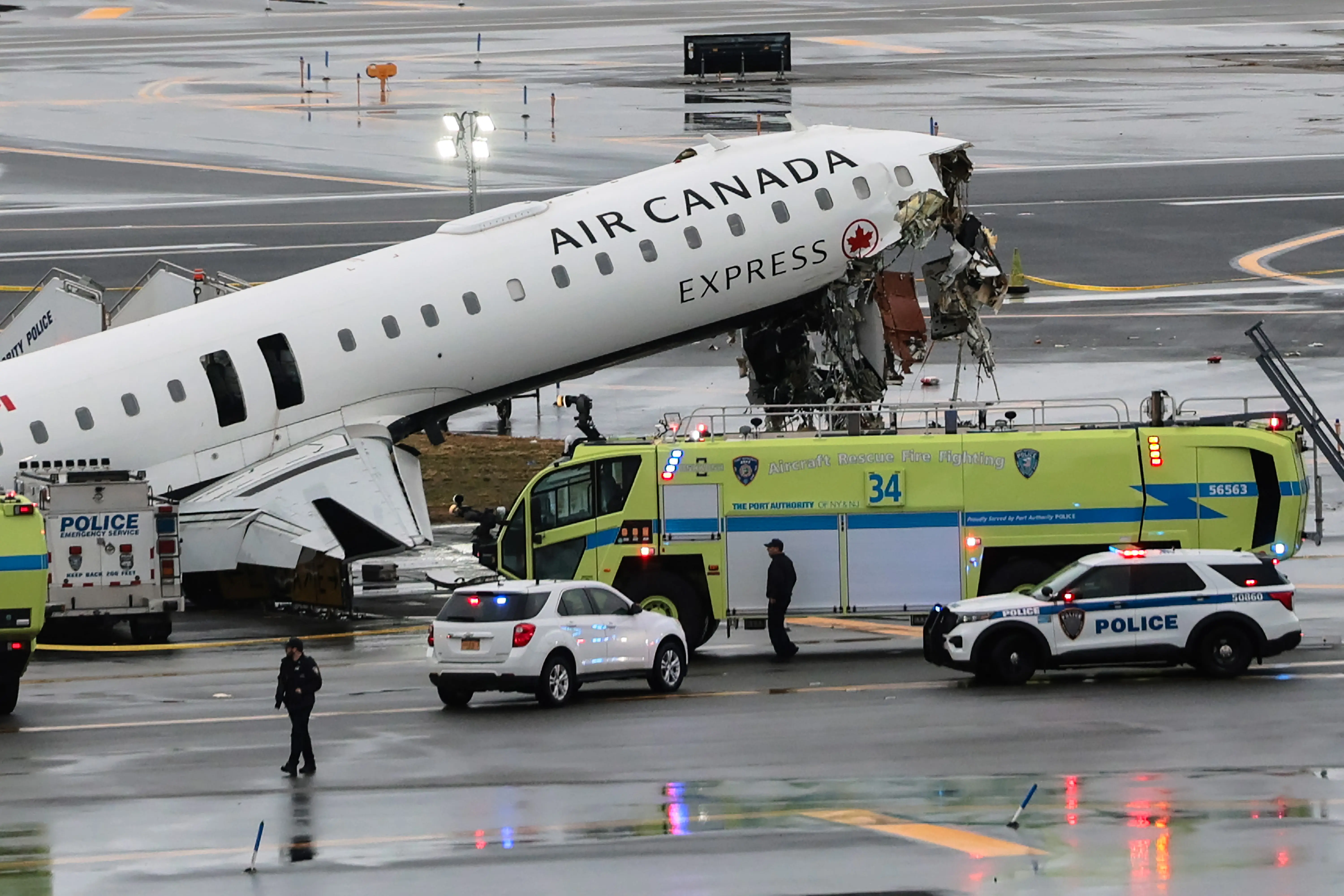 Who was Mackenzie Gunther? Air Canada pilot killed in LaGuardia plane ...