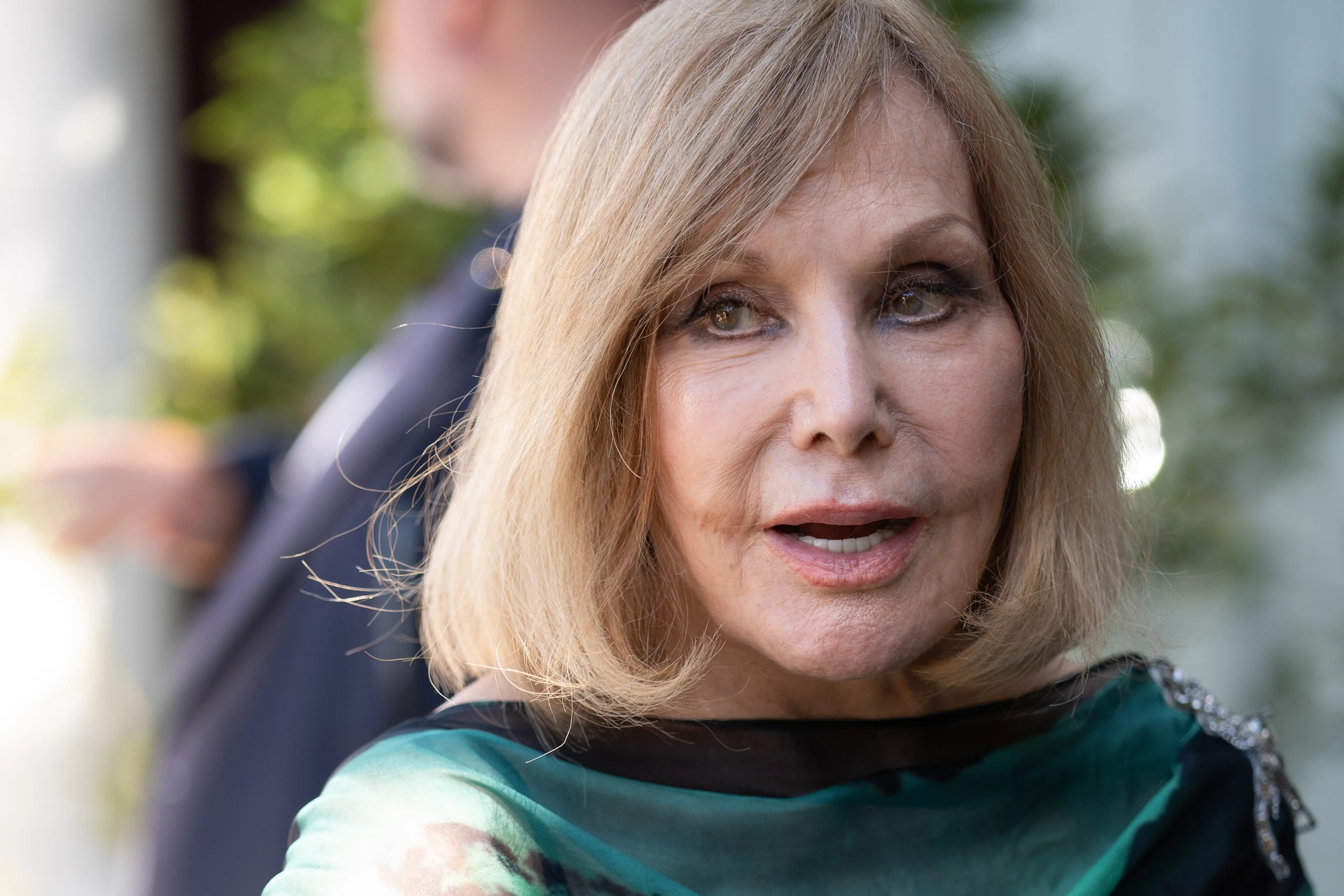 Kim Novak hints Sydney Sweeney may be too sultry to play her in ...