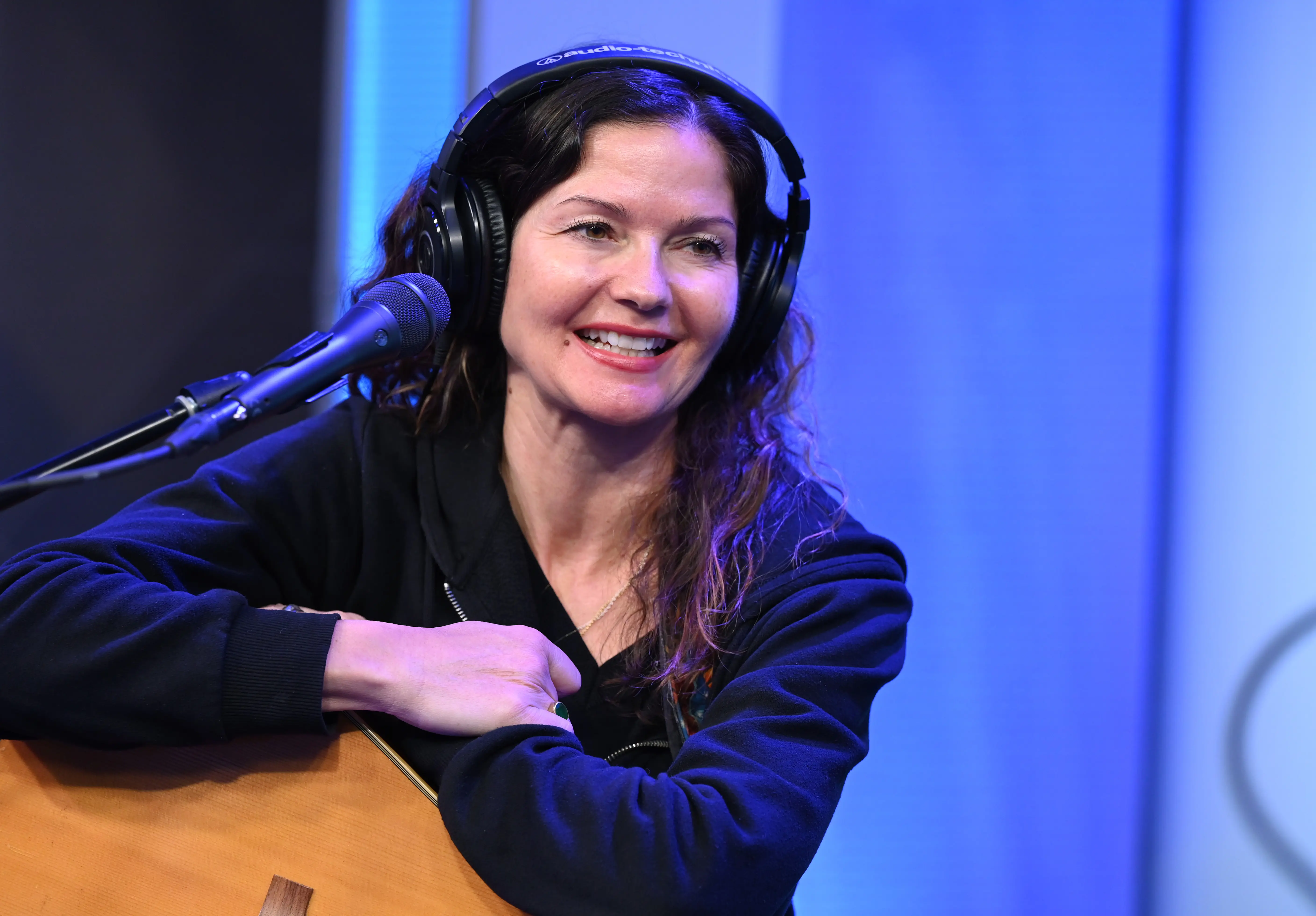 Jill Hennessy recalls busking in Toronto subway before Law & Order role ...