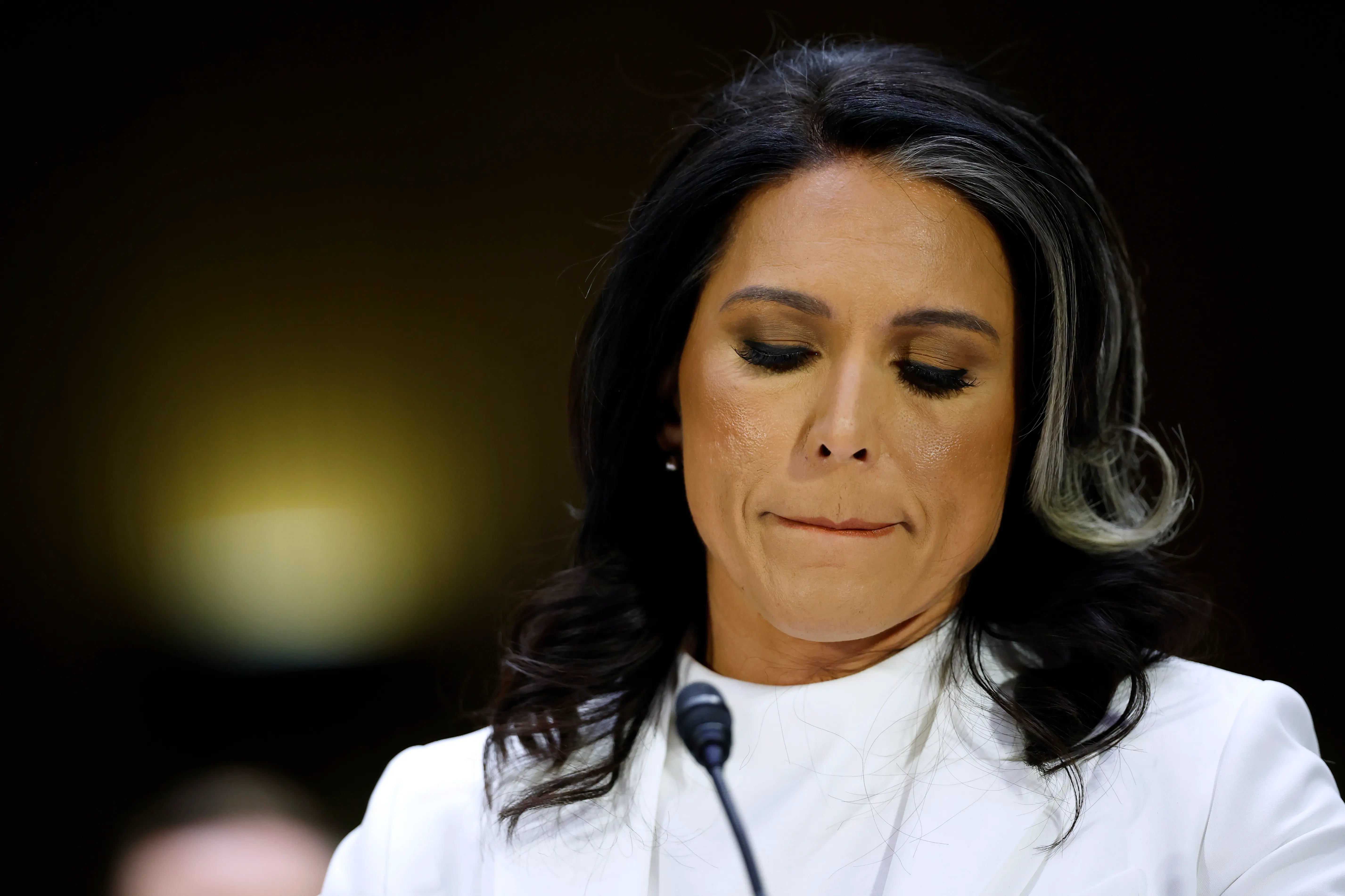 Laura Loomer doubles down on her claim of Tulsi Gabbard preparing to ...