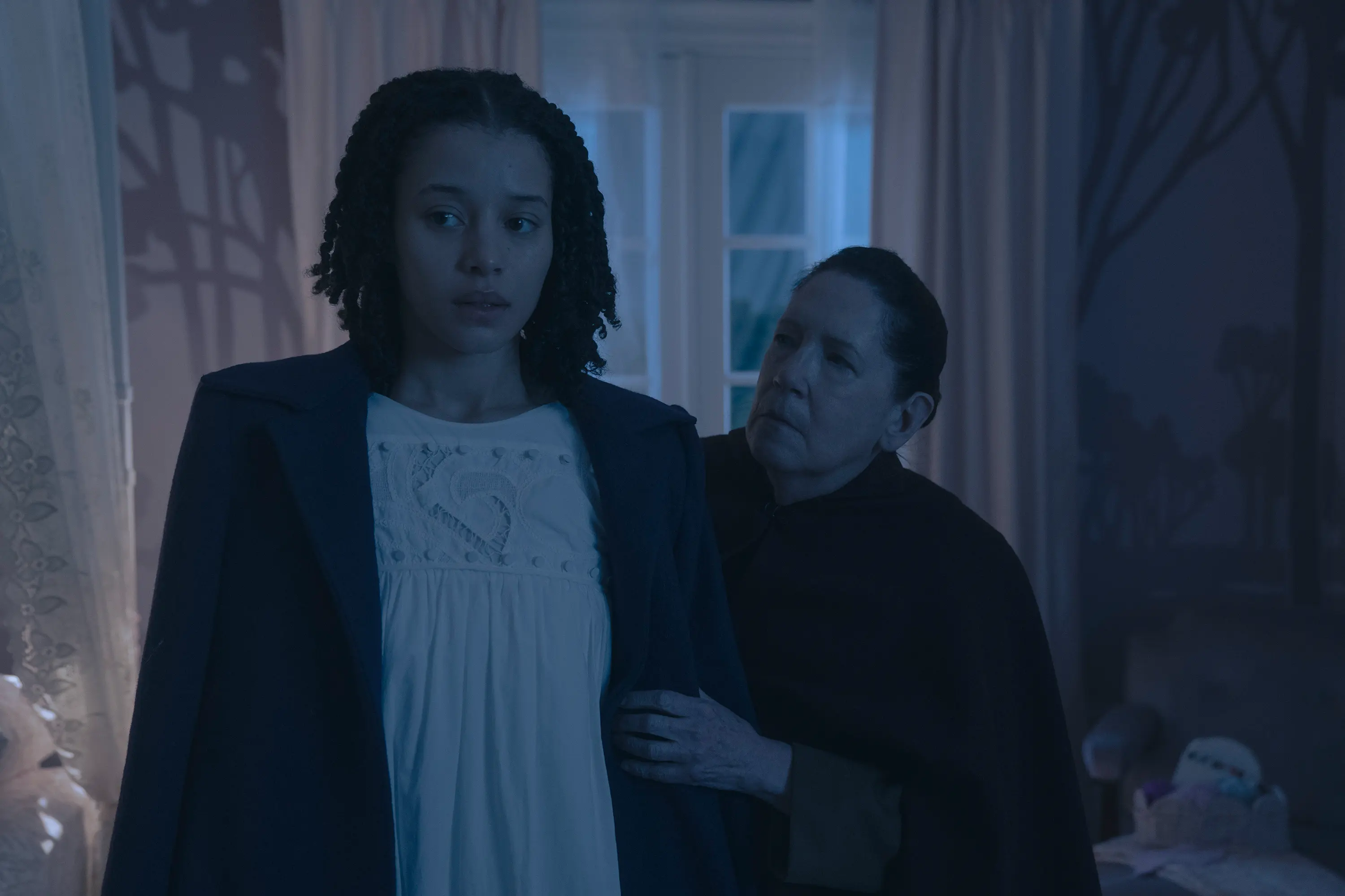 Does June reunite with her daughter in The Testaments season 1 ...