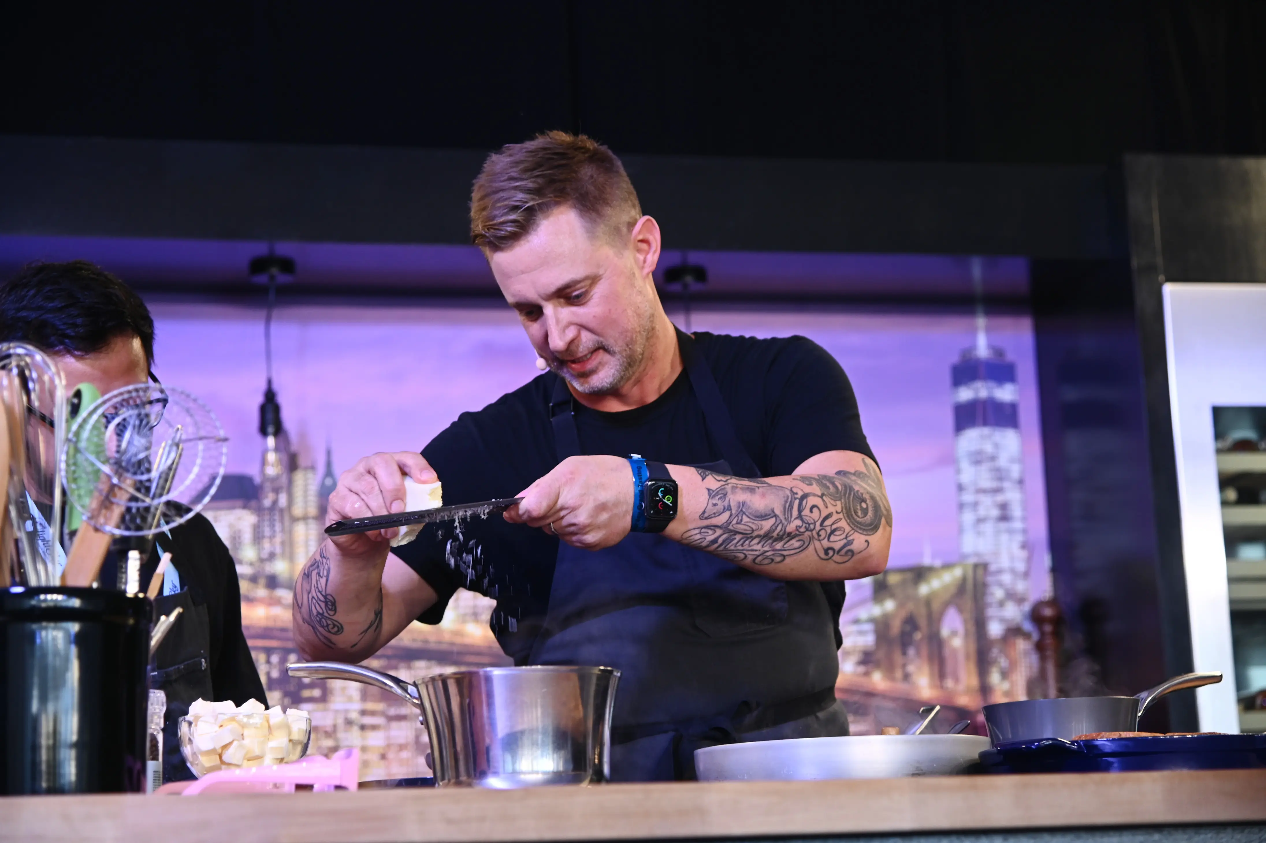 Bryan Voltaggio makes history as first male winner on Tournament of ...