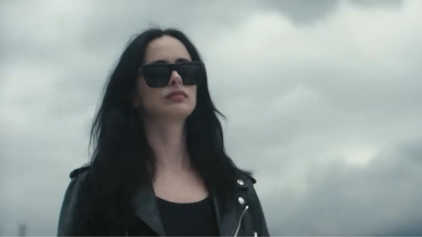 Did S.H.I.E.L.D. chase Jessica Jones? Krysten Ritter's Daredevil: Born ...