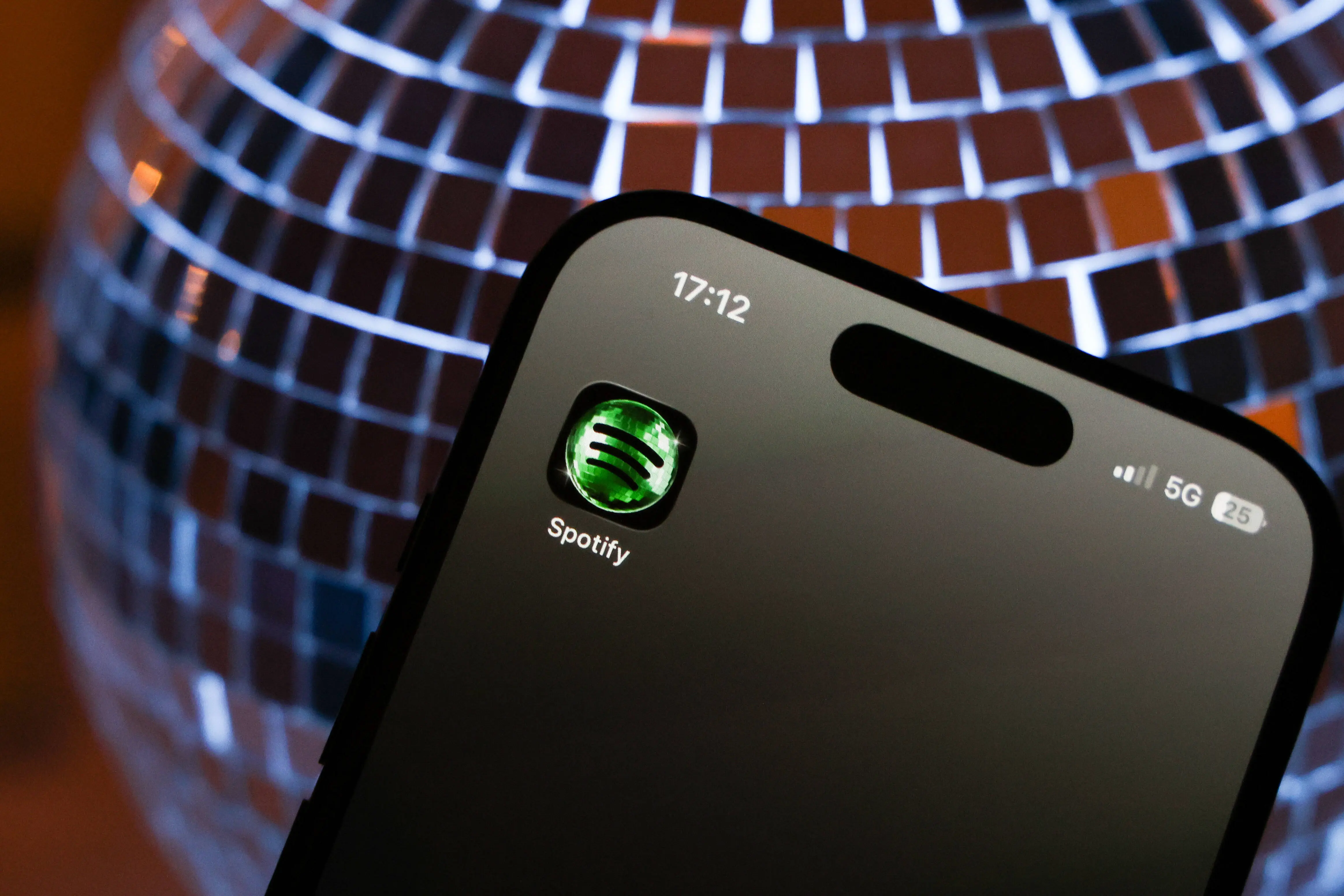 Why did Spotify change its logo? Music streaming service announces ...