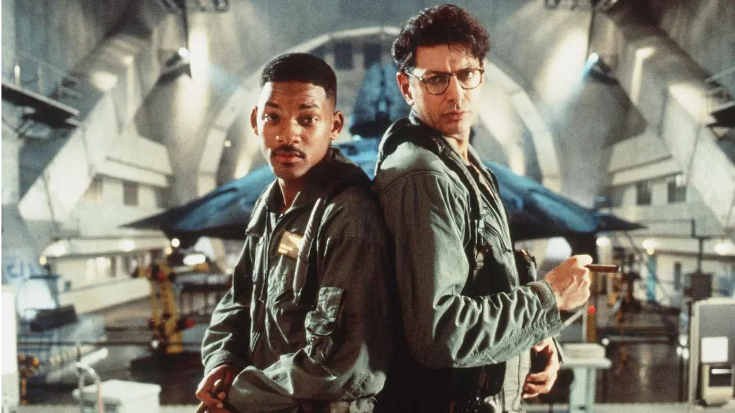Independence Day ending explained: Does humanity finally earn a second ...