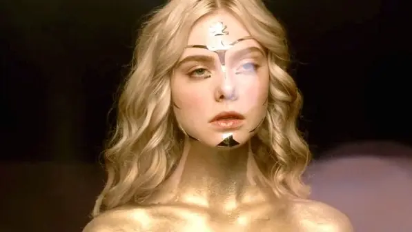 The Neon Demon ending explained: Why do Ruby, Gigi, and Sarah eat Jesse ...