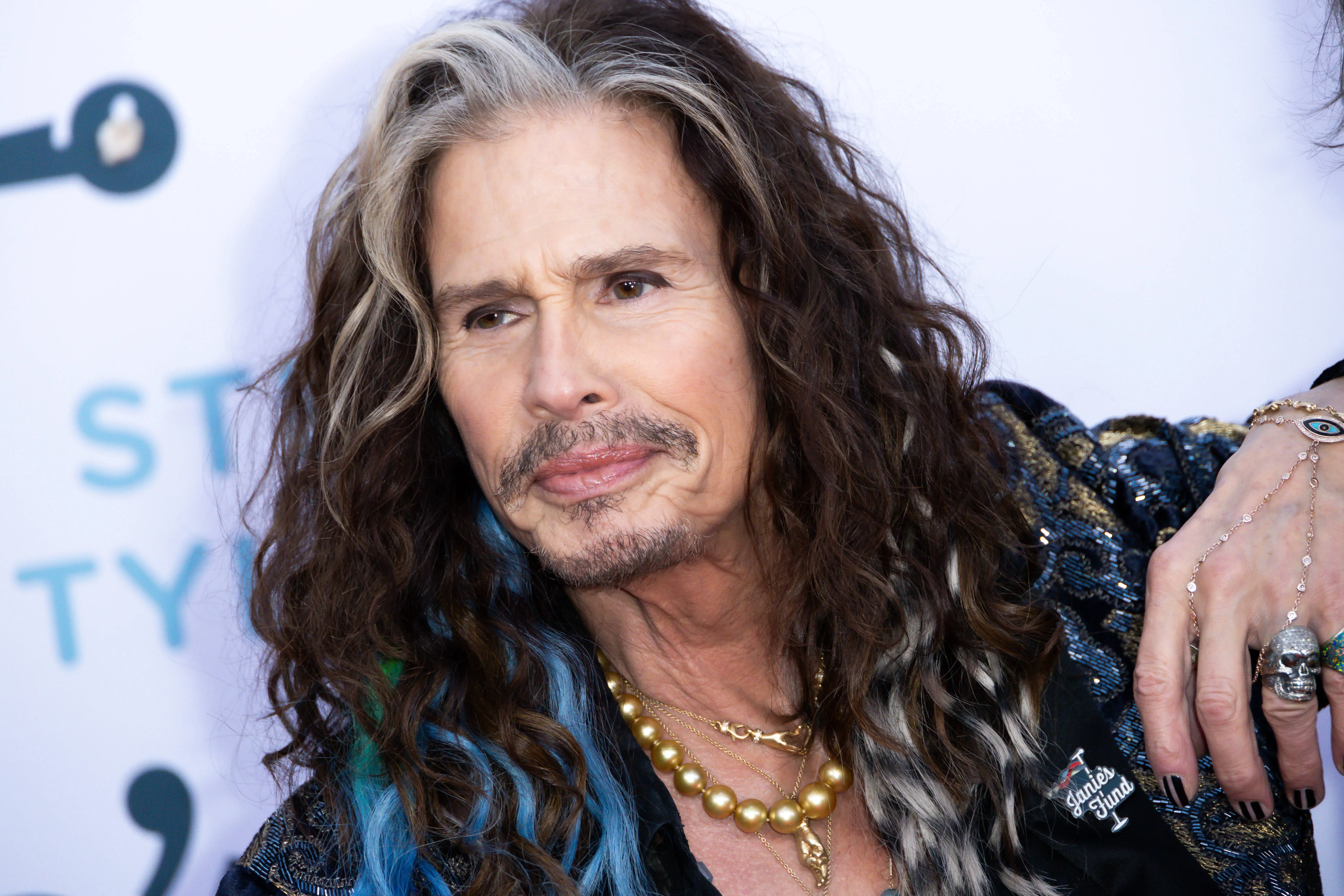 How is Steven Tyler responding to allegations from accuser Julia ...