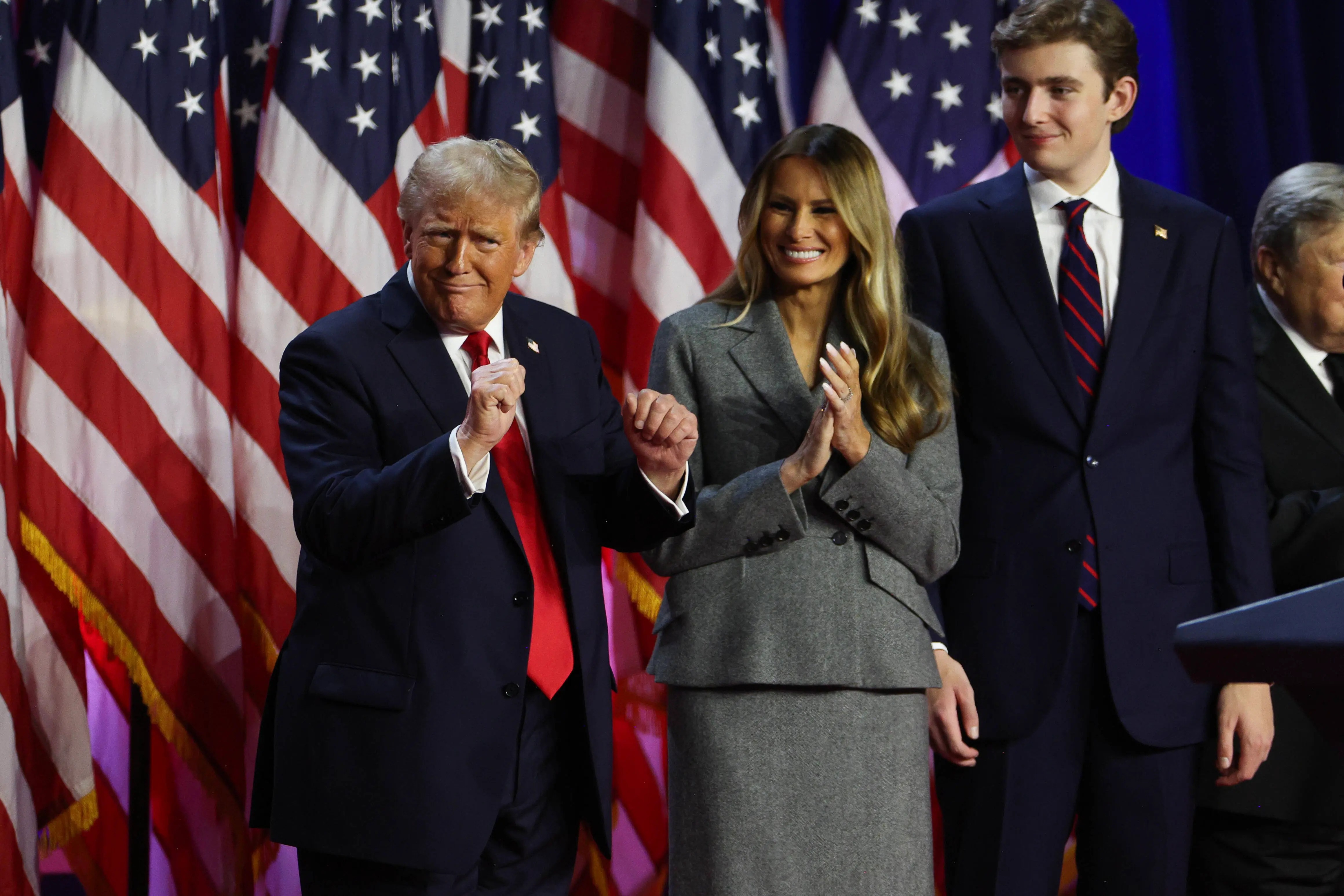 Barron Trump spotted with with a new look at Freedom 250 UFC event, in ...