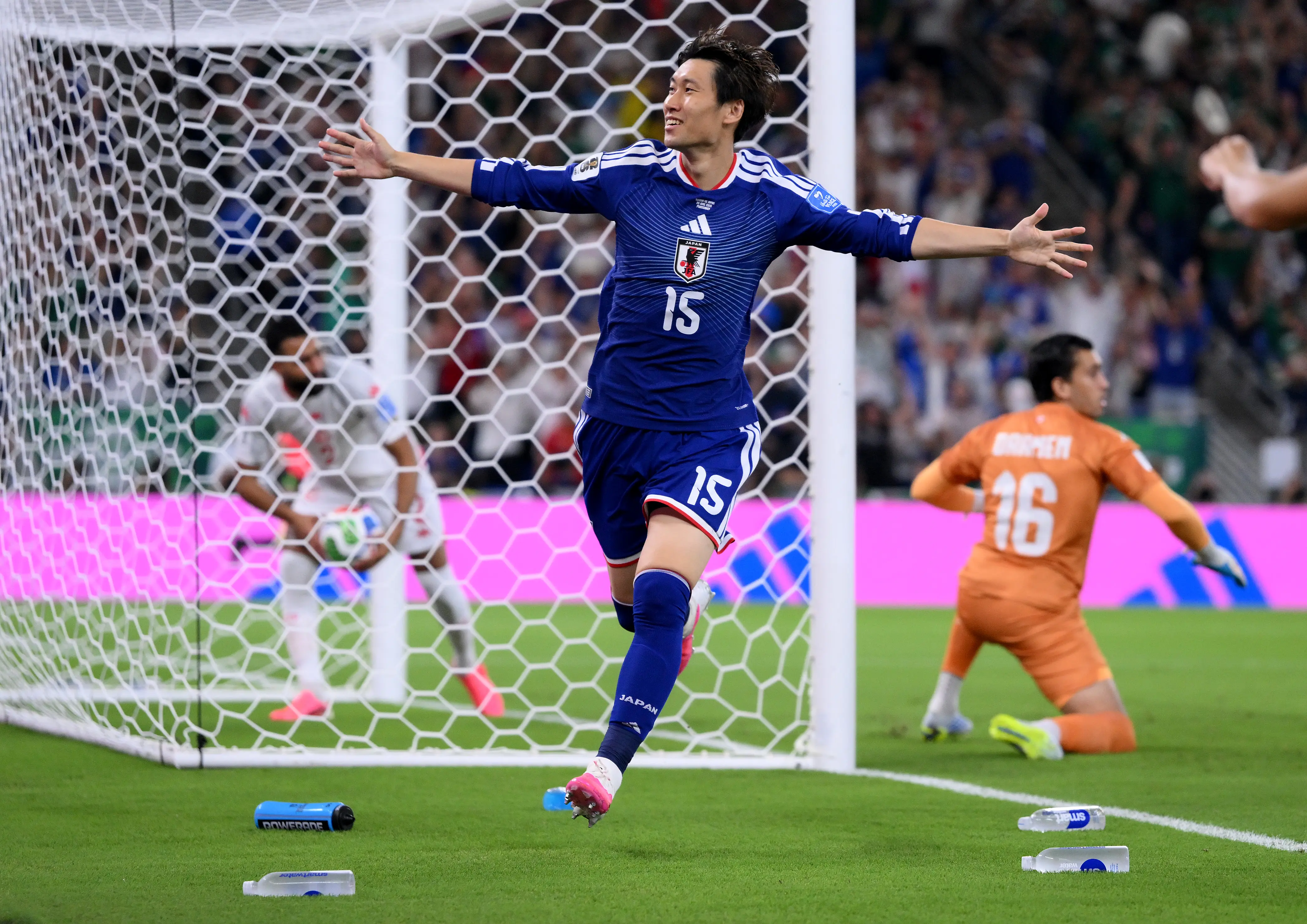 Is the picture of fans dressed as Goku and Vegeta at the World Cup real ...