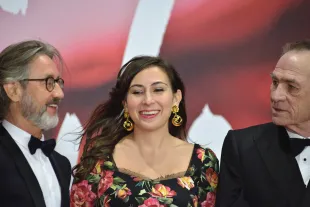 Sheryl Lee Ralph reveals footwear tricks behind her 2026 Critics Choice ...