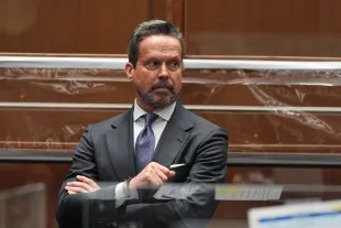 From Wicked to Sondheim: Ariana Grande and Jonathan Bailey Reunite on ...