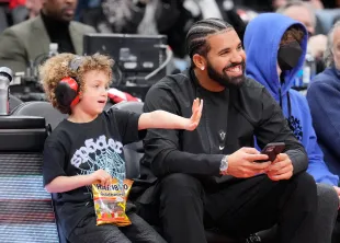 Did Drake release all 3 albums under UMG? Rapper's complicated history ...