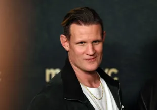 Outlander showrunner Matthew B. Roberts teases finale surprises and a ...